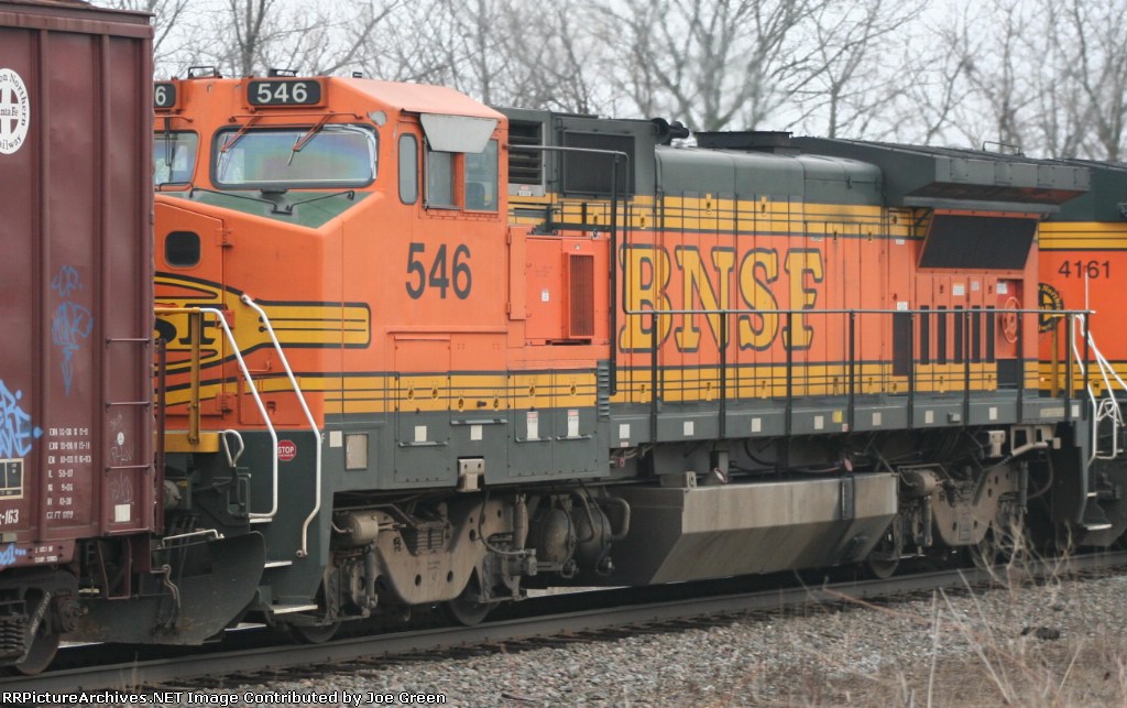 BNSF 546
